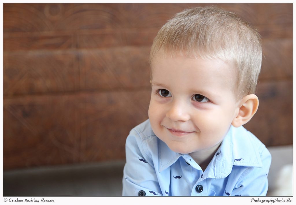 Andrei, Micul Prinţ, pe planeta Photography Studio decorată de Crăciun ...